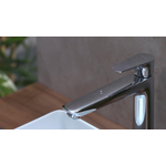 Hansgrohe Talis E wastafelkraan verhoogd 240 met waste mat wit ...