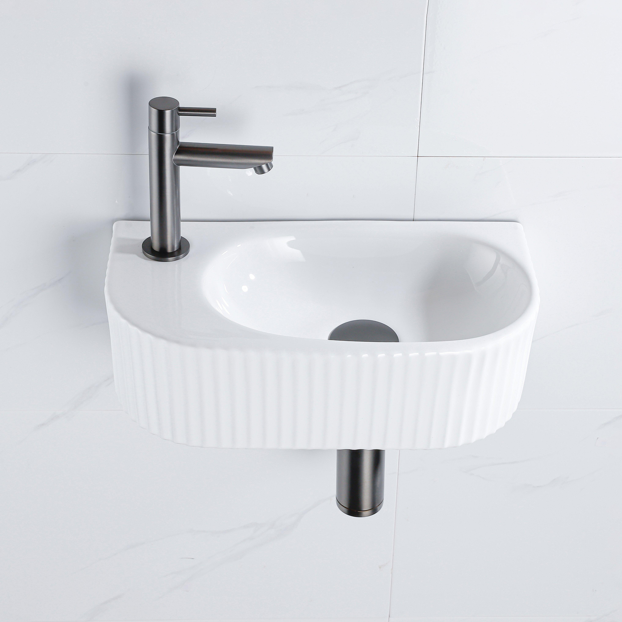 QeramiQ Fuente Fonteinset - 40x21.5x12cm - links - geribbeld - halfrond ...